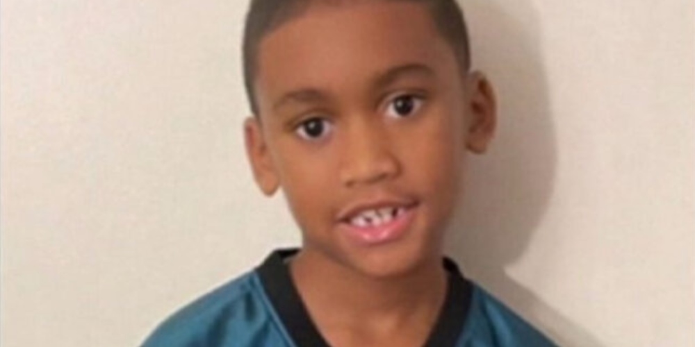 10-Year-Old Shields Sister From Flying PA Crash Debris—Wakes After ...